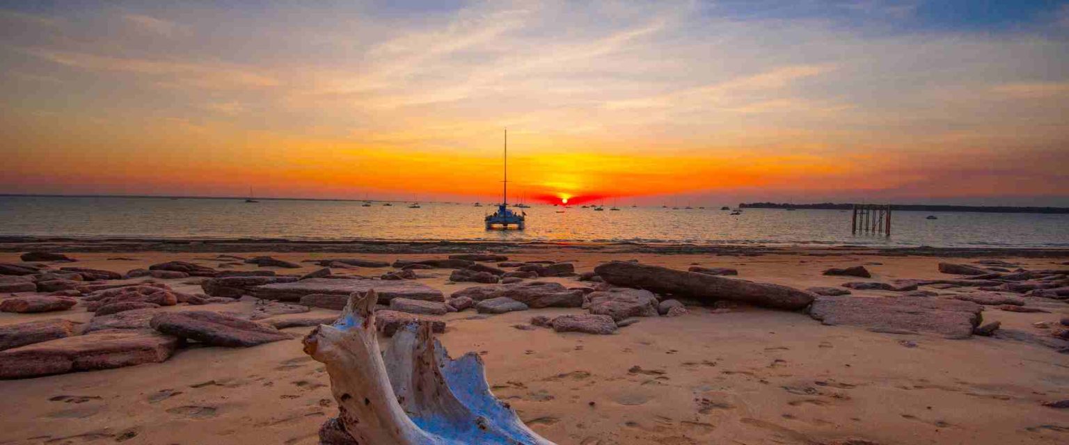 Darwin Tours from $105 | Darwin Day Trips & Multi-Day Tours